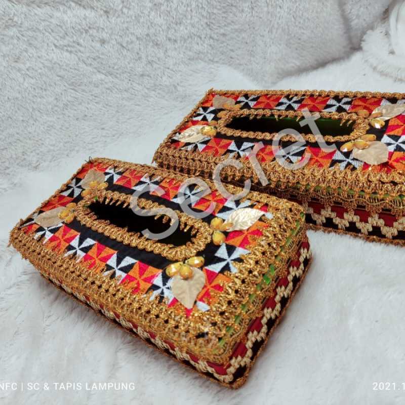 Jual Kotak Tisu Cinderamata Souvenir Oleh-oleh Tapis Lampung Cilugam Di ...