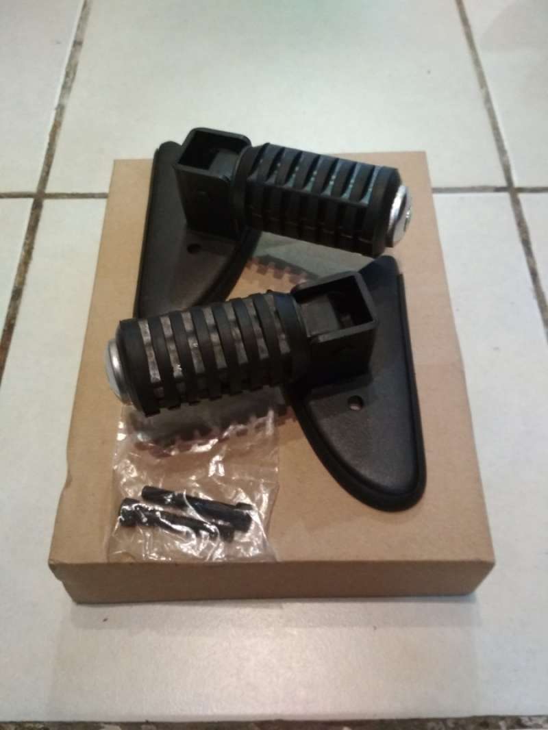 Promo Foot Step/foot Rest Buzzetti Style Untuk Vespa Primavera/sprint ...