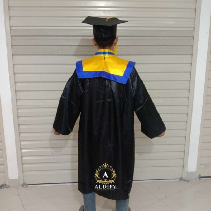 Promo Toga Wisuda Mahasiswa Paket Lengkap Warna Samir Kuning Lis Biru ...