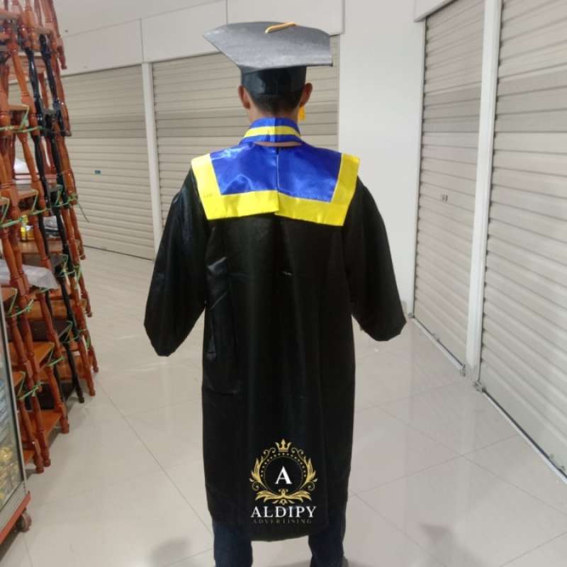 Promo Toga Wisuda Mahasiswa Paket Lengkap Warna Samir Kuning Lis Biru ...