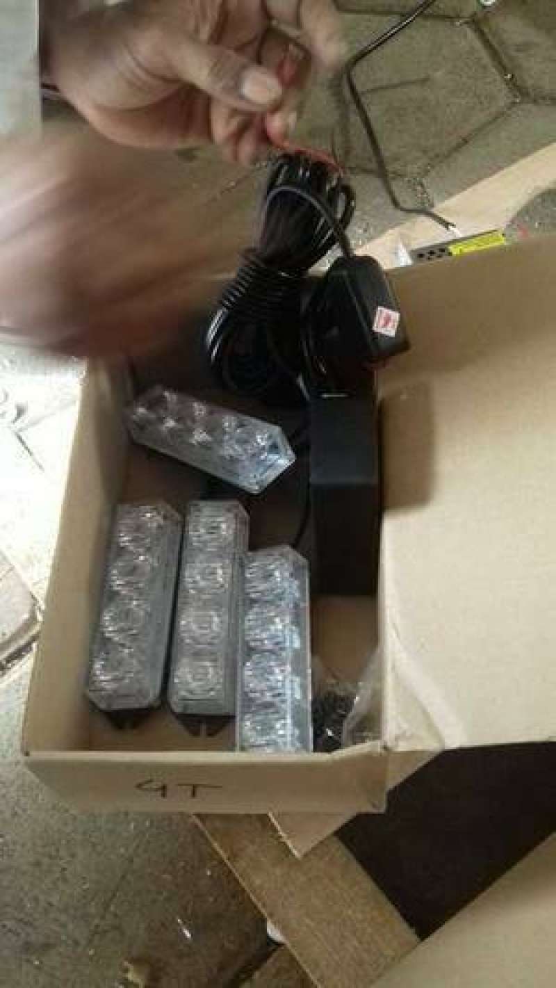 Promo Lampu Led Strobo Grill 4 X 4 Diskon 27% Di Seller Gudangstock ...