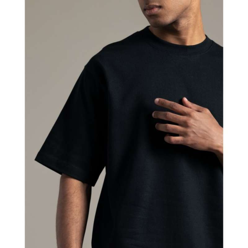 Jual Broodis Kaos Hitam Polos Oversize 16s Heavyweight Boxy Tshirt ...