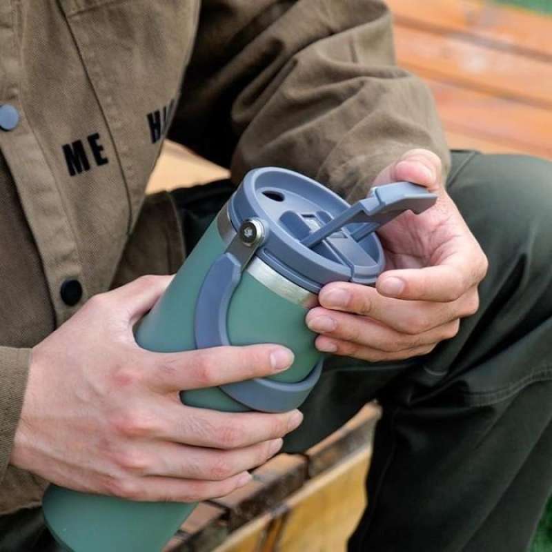 Promo Tyeso Tumbler Portable Stainless 1050 Ml Ts-8829 Thermos Cup Vacuum Insulated - Hitam ...