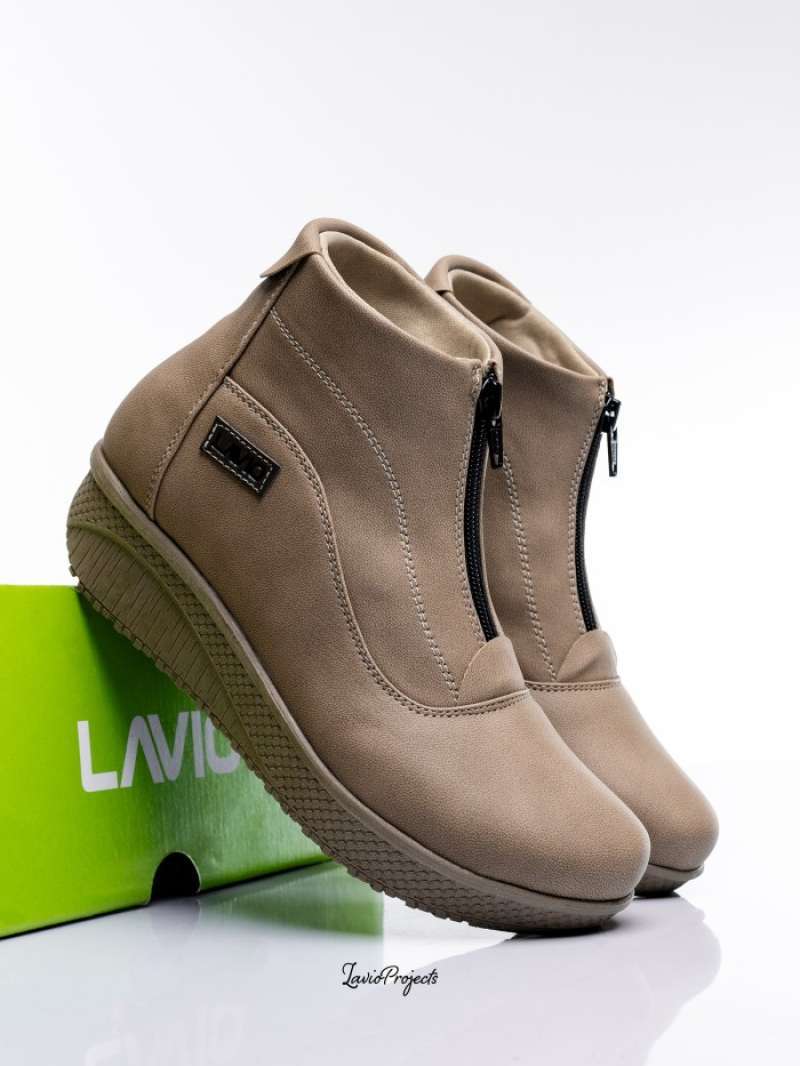 Jual Sepatu Boots Casual Wanita Model Korea Terbaru Lavio Vanilla ...