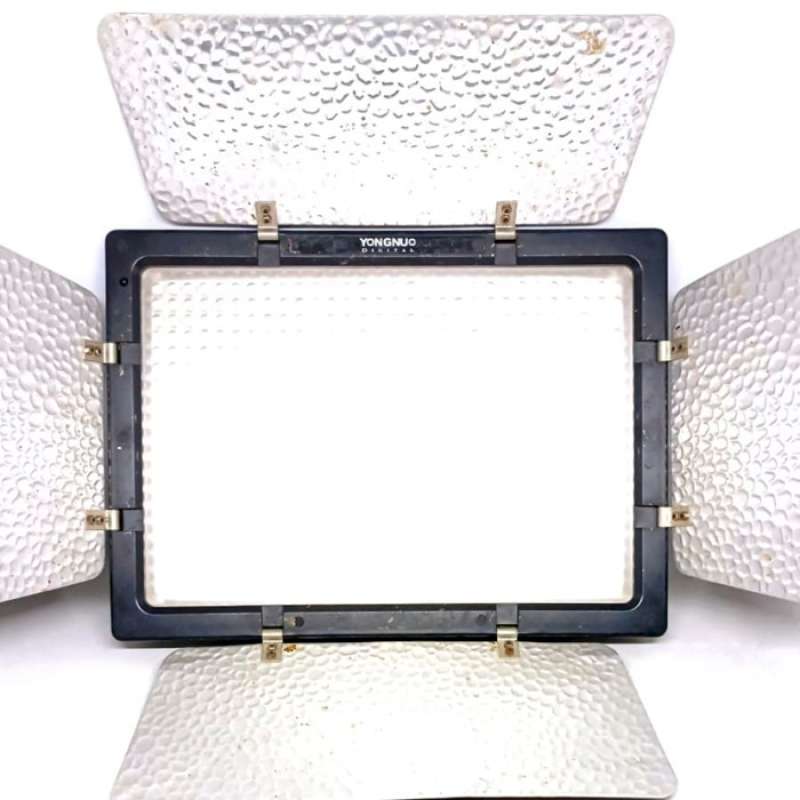 Jual Led Video Light Yongnuo Yn-600l Yn600l Bi-color 3200k-5500k Di ...