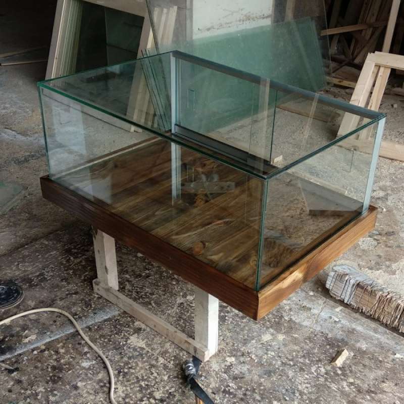 Jual Food Display Etalase Frameless Roti Kue Customize Cafe Resto Alas ...