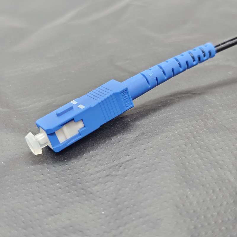 Jual Interluc Kabel Fiber Optic Drop Cable Patch Cord Hitam 50m 75m ...
