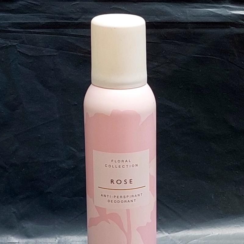 Jual M&s Marks & Spencer Anti Perspirant Deodorant Spray Rose Magnolia Di Seller Momu.outfit ...