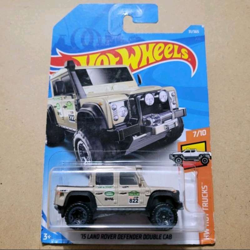 Jual Hot Wheels '15 Land Rover Defender Double Cab / Hw Hot Trucks ...