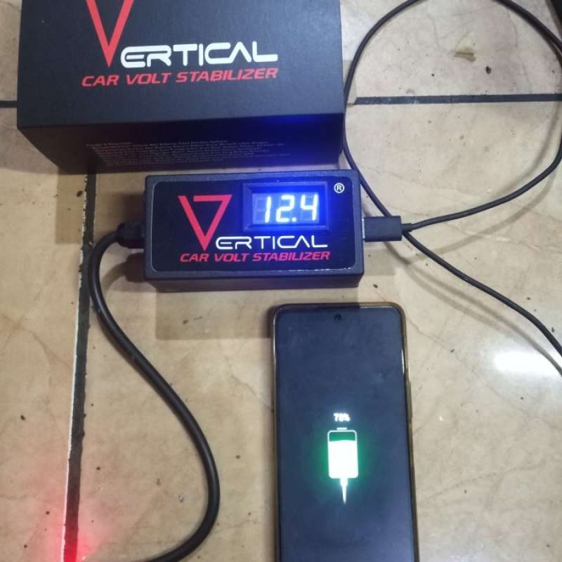 Jual Volt Stabilizer Aki Mobil Dengan Soket Lighter - Voltmeter Dgtl Di ...