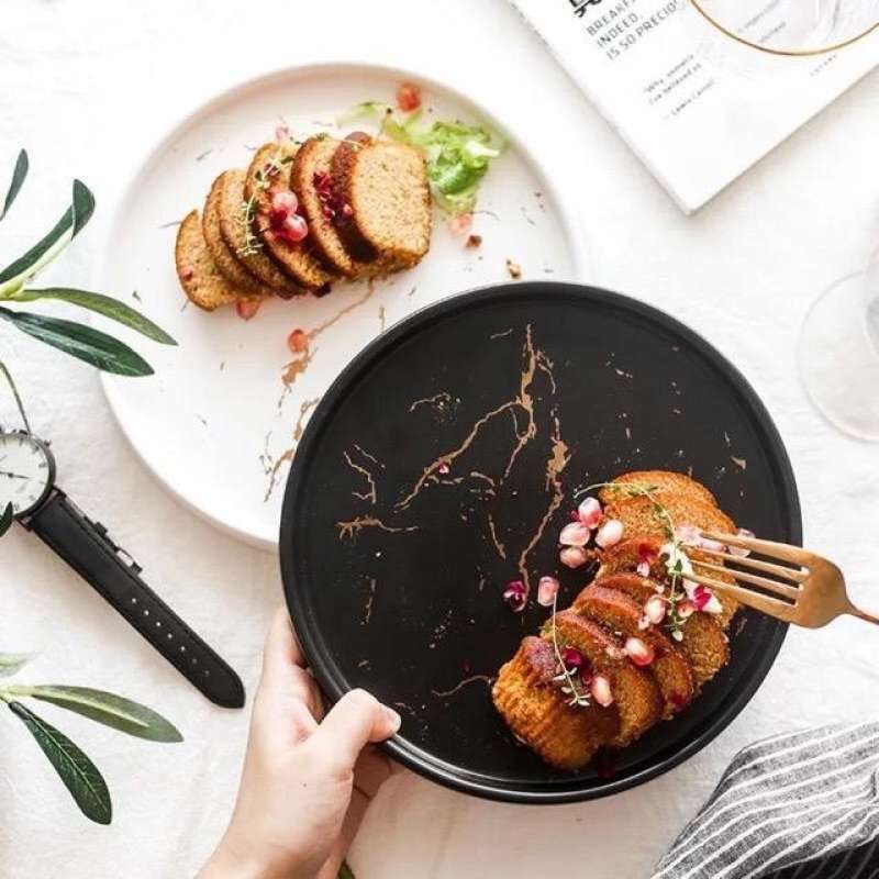 Jual Piring Makan Keramik Canada / Piring Makan Hitam Putih Marble di ...