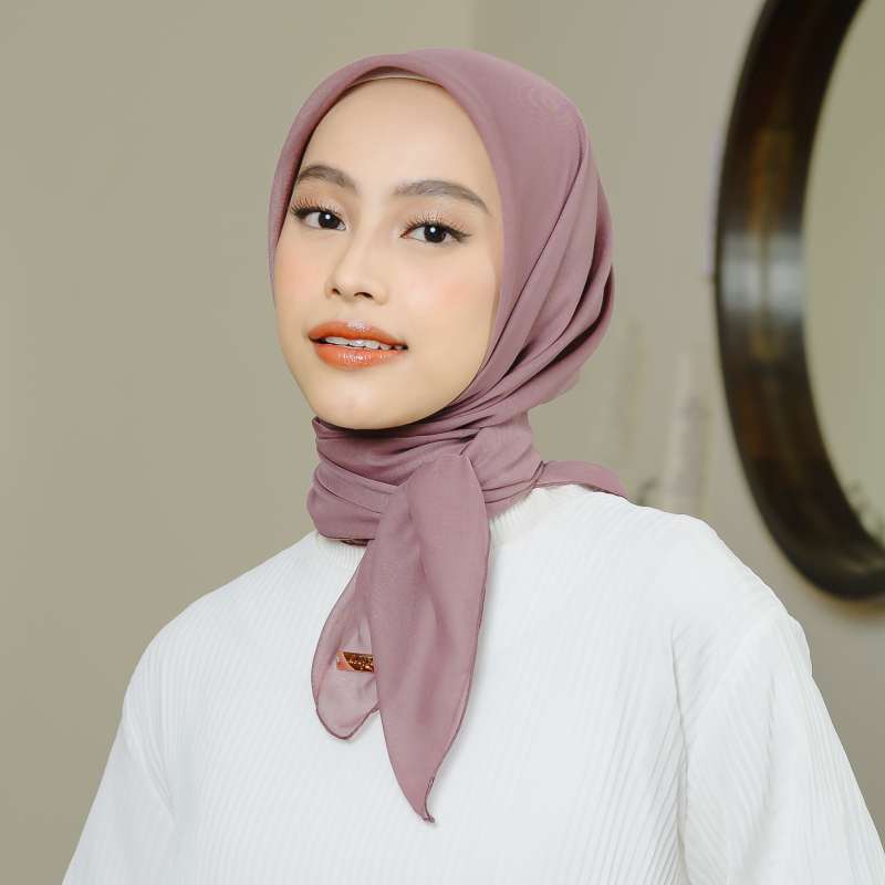 Jual Lozy Hijab - Kirana Paris Plain Japan Frappuccino di Seller Lozy ...