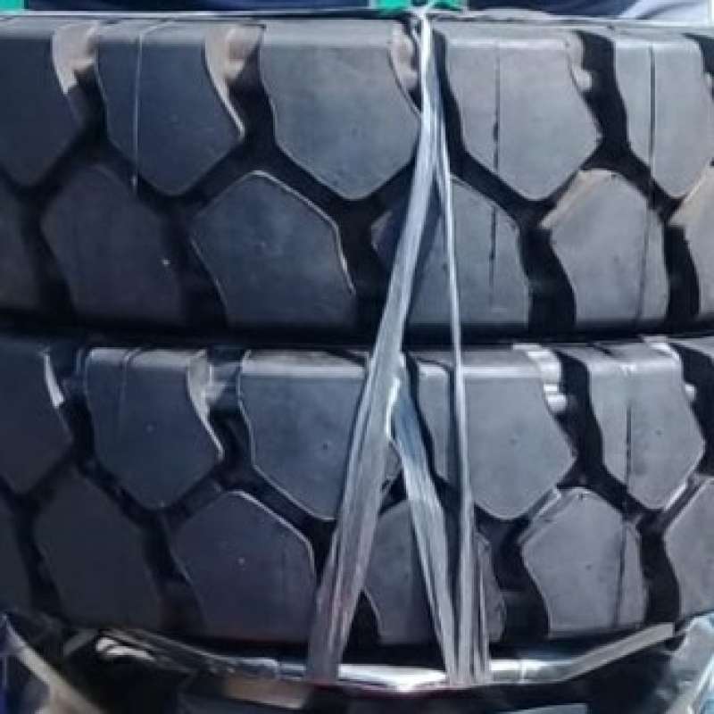 Promo Ban Mati Solid Tyre Forklift 28x9-15 Solid King Diskon 23% Di ...