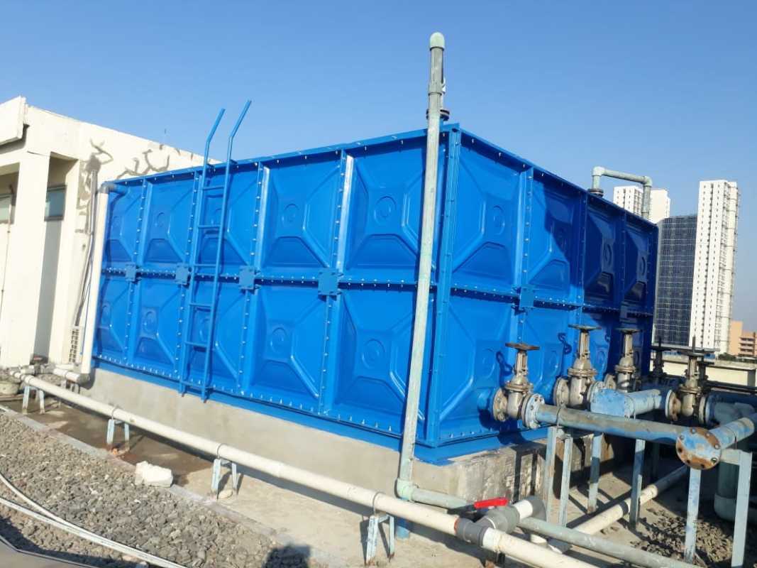 Jual Tangki Air Panel Frp - Roof Tank - Tangki Air Fiberglass Di Seller ...