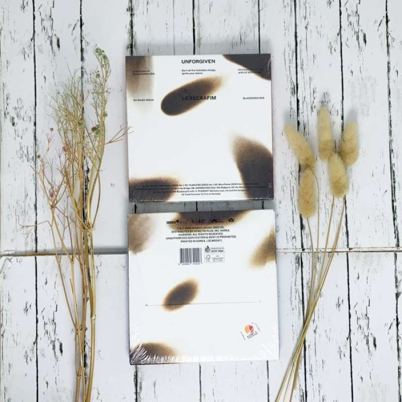 Promo LE SSERAFIM - 1st Studio Album UNFORGIVEN Diskon 23% di Seller ...