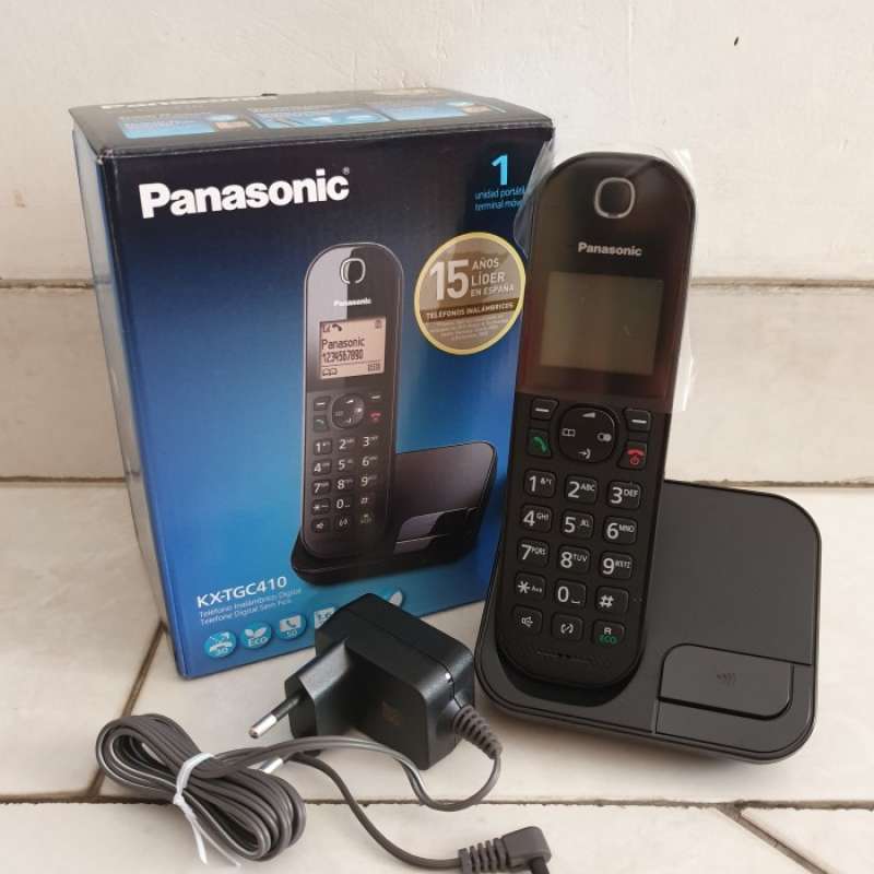 Promo Telepon wireless Panasonic KX-TGC 210 Hitam Diskon 23% di Seller Silia Store - Kalibata ...