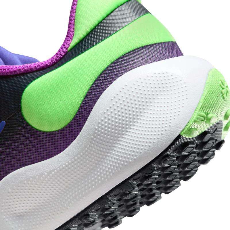 Jual Nike Revolution 7 Big Kids Running Shoes (fb7689-100) - 5y Di ...