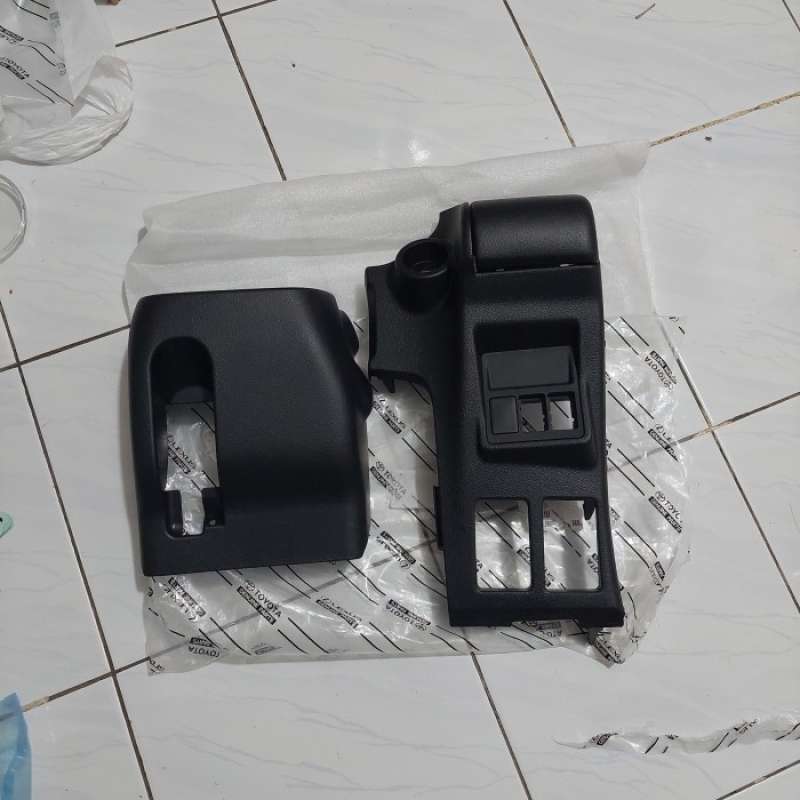 Promo PANEL A/S INSTR LWR / cover start stop engine stater innova ...