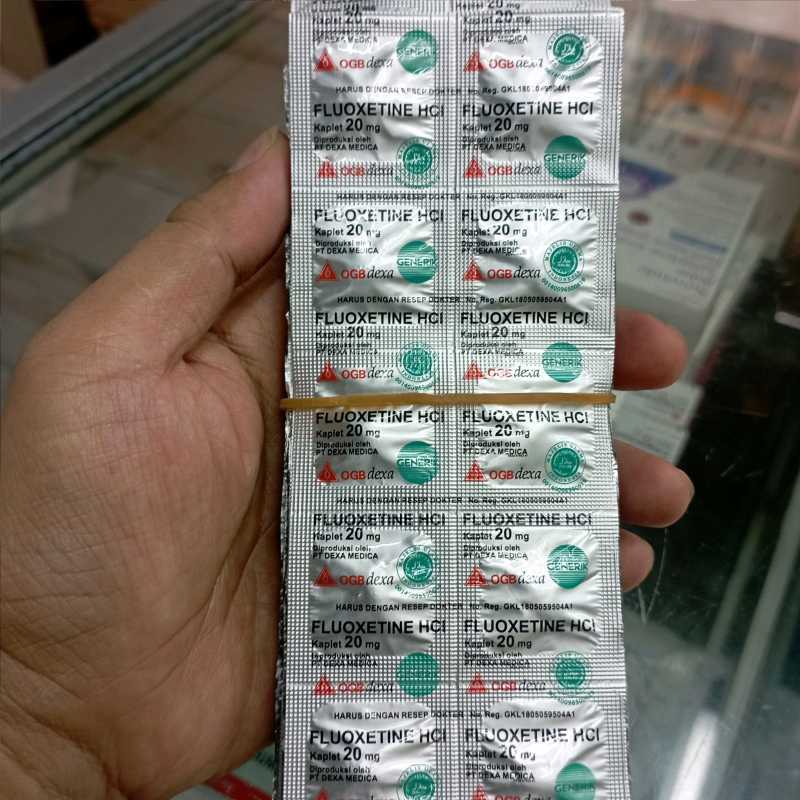 Jual Jual/fluoxetine 20 mg /strip exp 2025 Ready kak ya generik/nopres ...