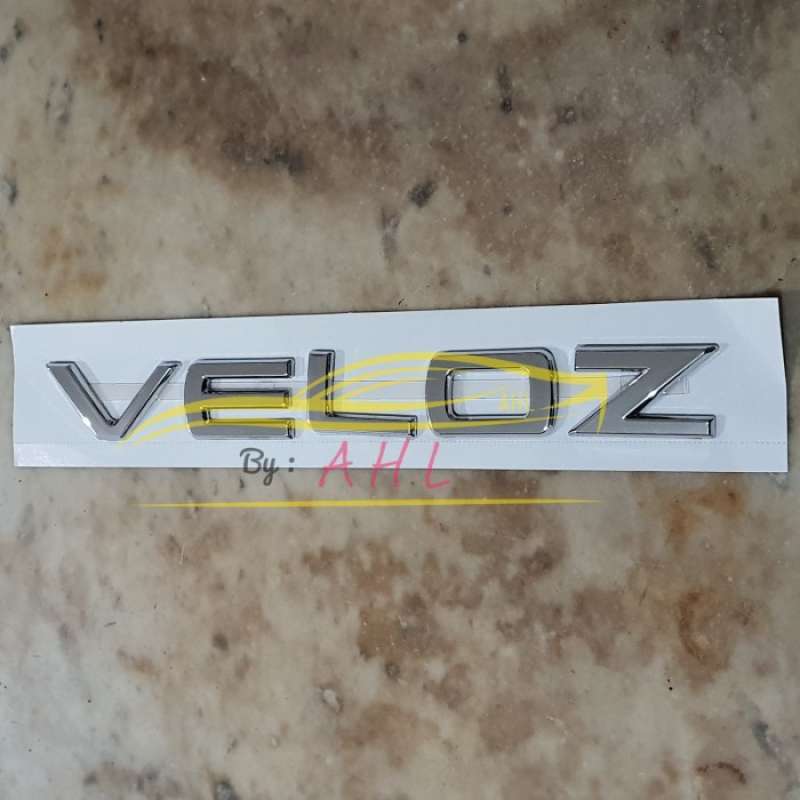 Promo Engine Hood Emblem Veloz/ Logo Veloz/Logo Kap Mesin Toyota Veloz ...