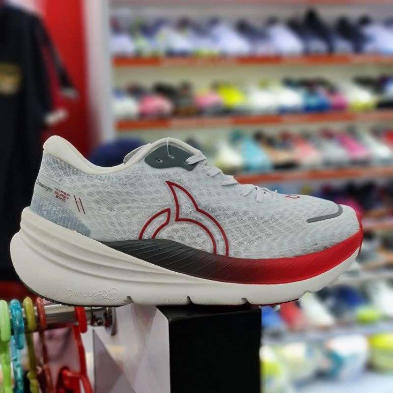 Jual Sepatu Running Ortuseight Hyperblast Evo Original ! - 41 Black ...