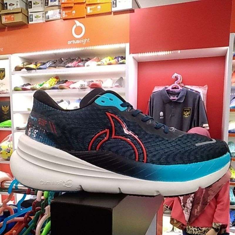 Jual Sepatu Running Ortuseight Hyperblast Evo Original ! - Black Cyan ...