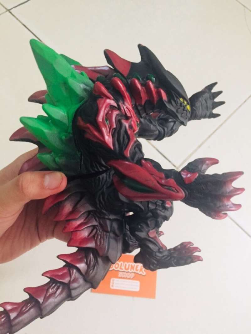 Promo Monster Arch Belial Planet Kaiju Ultraman Zero Figure Diskon 23% ...