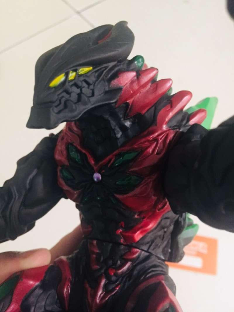 Promo Monster Arch Belial Planet Kaiju Ultraman Zero Figure Diskon 23% ...
