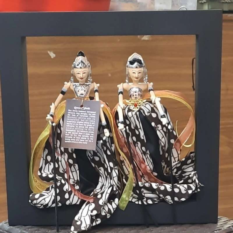 Promo Hiasan Meja Wayang Golek Sunda Rama dan Shinta Diskon 23% di ...