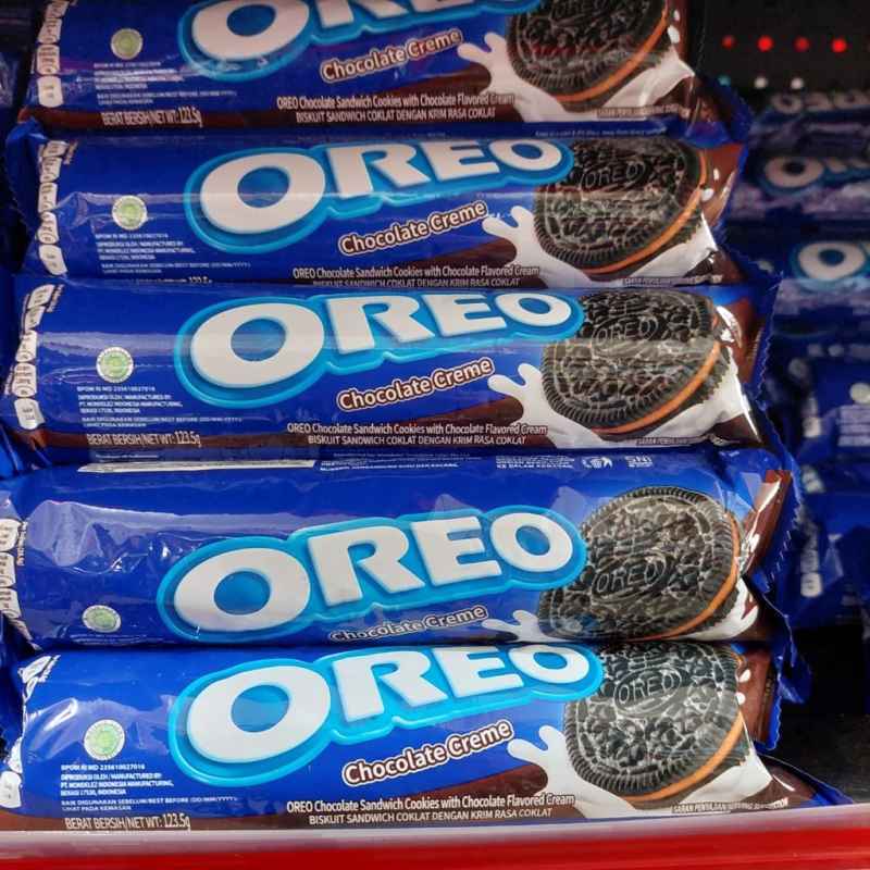 Jual Oreo Biskuit Sandwich Cokelat Krim Vanila Vanilla Red Velvet ...