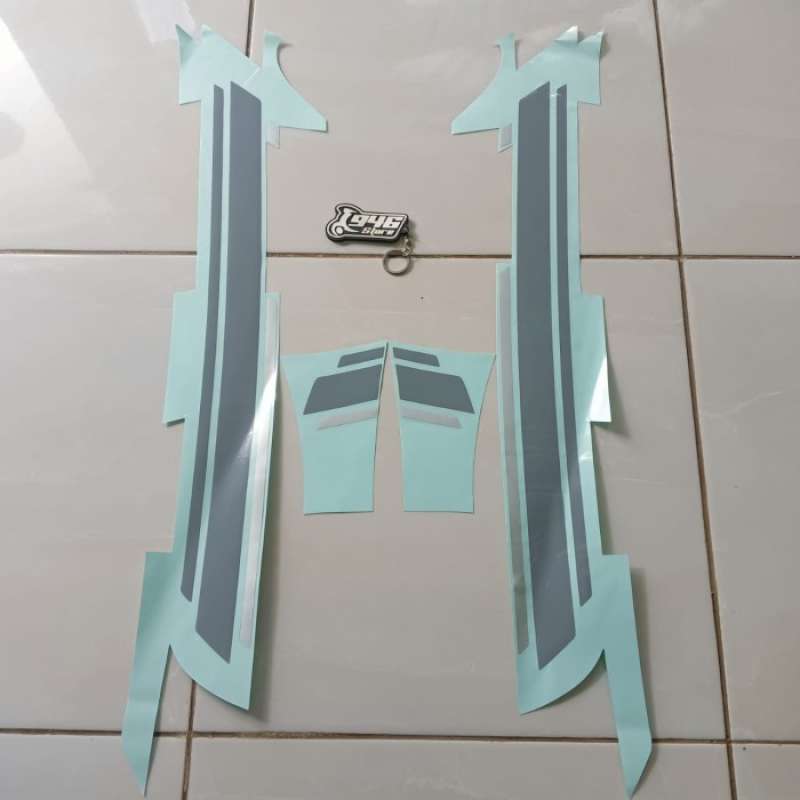 Promo Striping Sticker Body Kit Tepong Vespa Primavera S Diskon 16% Di ...
