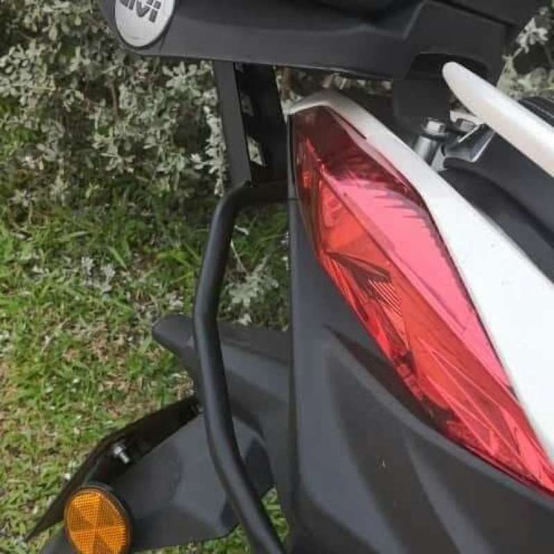 Promo Bracket Box Motor Yamaha Xmax 250 Srv Givi Original With ...