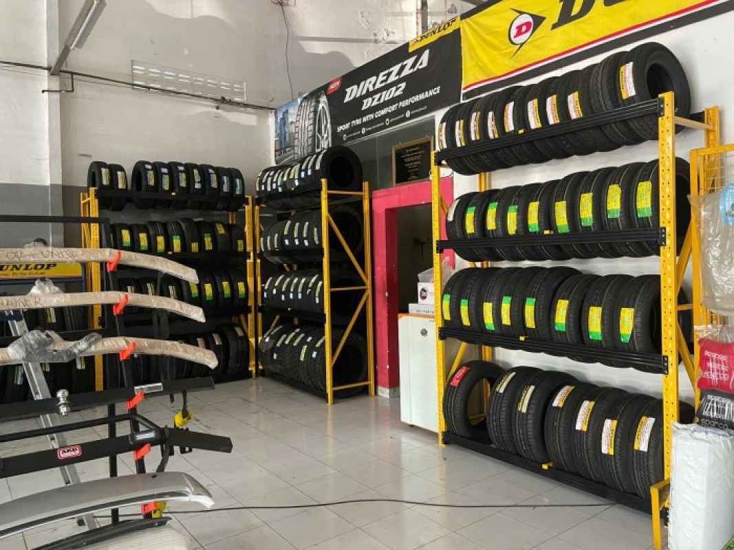 Promo Rak Ban Mobil Gt-rack Tr500 Tire Rack Display 4 Susun Tinggi 2.5 ...