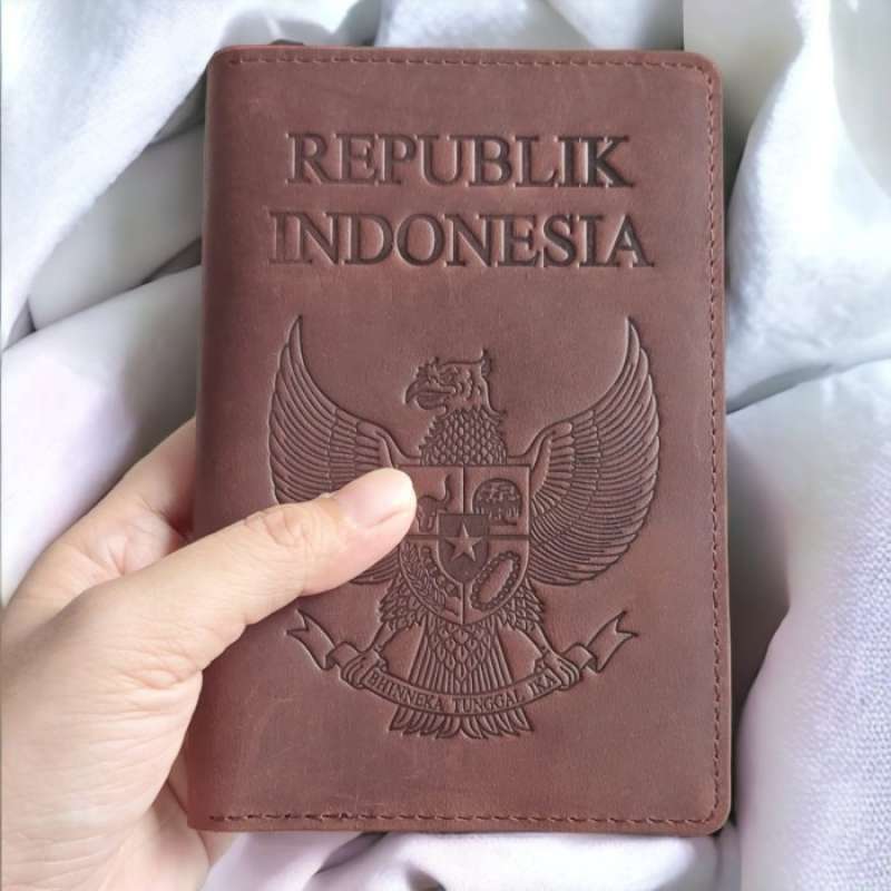 Promo Sampul Cover Paspor Garuda Indonesia Kulit Asli Ishiya / Buku ...