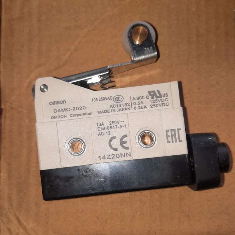 Jual Original Asli Japan Limit Switch D4mc-2020 D4mc2020 Omron Di Seller Aghanim - Cengkareng ...