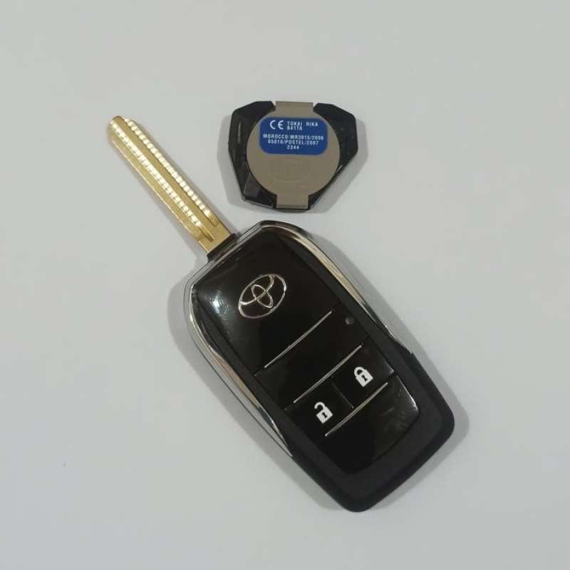 Promo Kunci Lipat Flip Key Innova 2012-2015 Remote Terbaru Diskon 17% ...