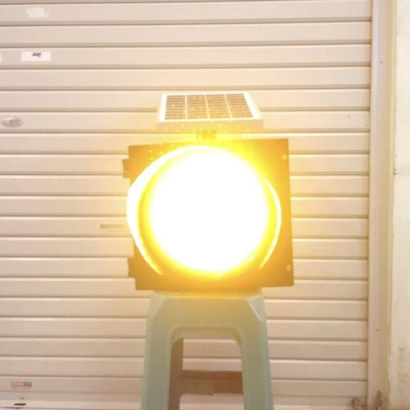 Jual Solar Warning Light 30 Cm Lampu Lalu Lintas Traffic Panel Surya ...