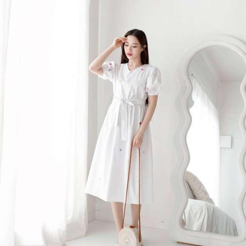 Jual Nuboutique - Stella - Midi Dress Terusan Wanita Bordir Bunga ...