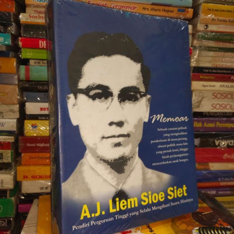 Promo Memoar A J Liem Sioe Siet, Pendiri Perguruan Tinggi Diskon 23% Di ...