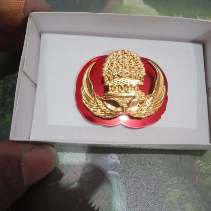 Jual Pin Korpri/lencana Korpri/wing Korpri Dasar Mika Magnet - Paku Di ...