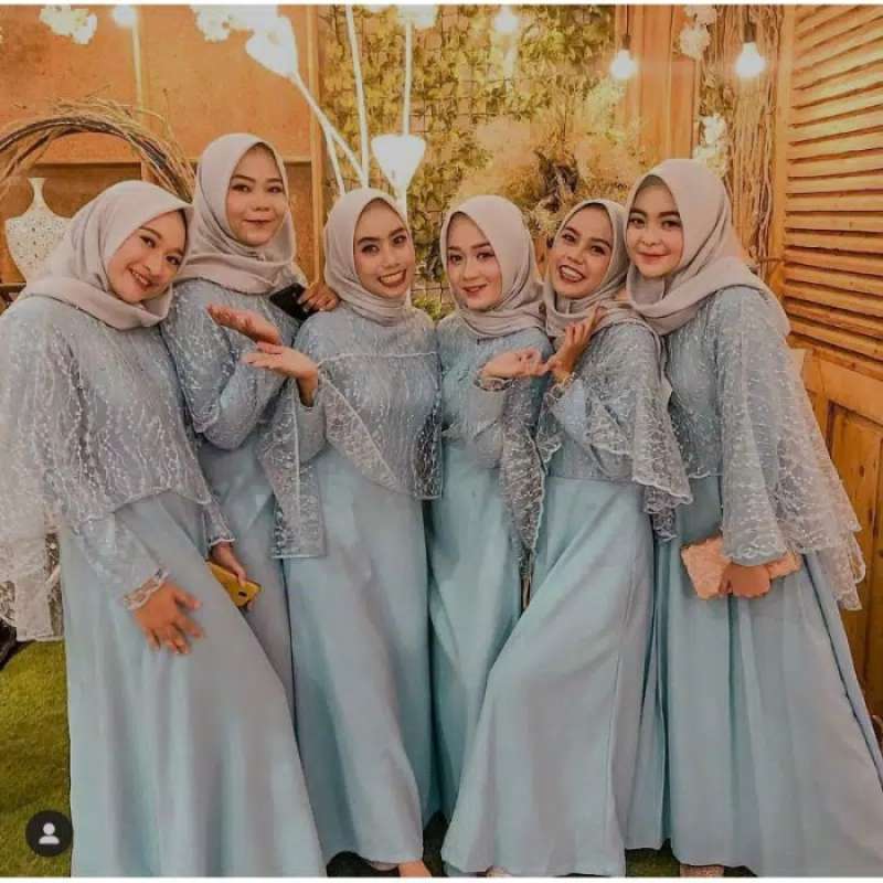 Jual Kain Bridesmaid Dress /seragam Pengantin , Arisan Dll Di Seller ...