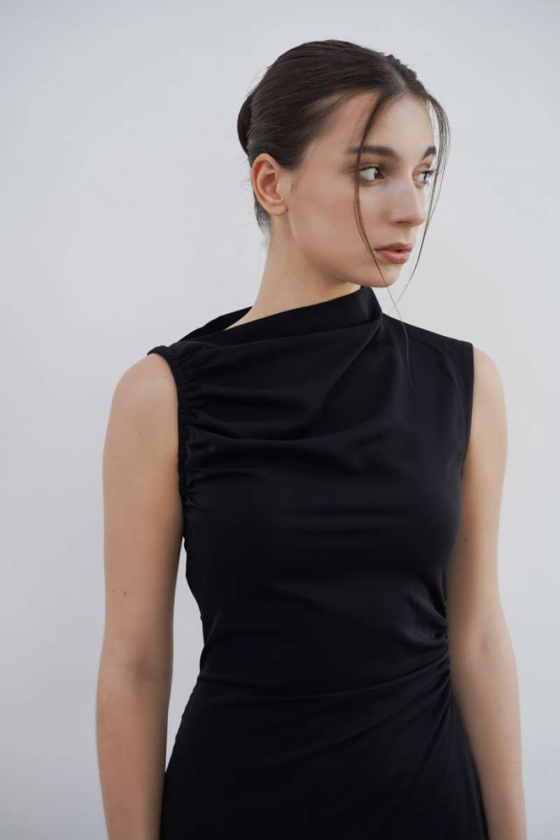 Jual Giulle - Sonnet Lightweight Midi Dress In Black - M Di Seller ...