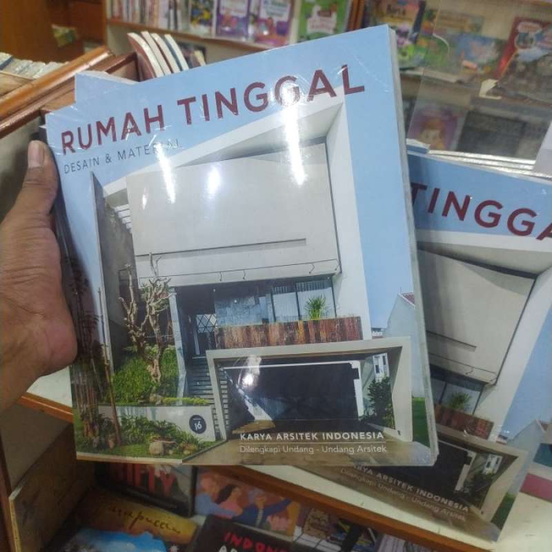 Jual Buku Rumah Tinggal Desain Dan Material Karya Arsitek Indonesia Di ...