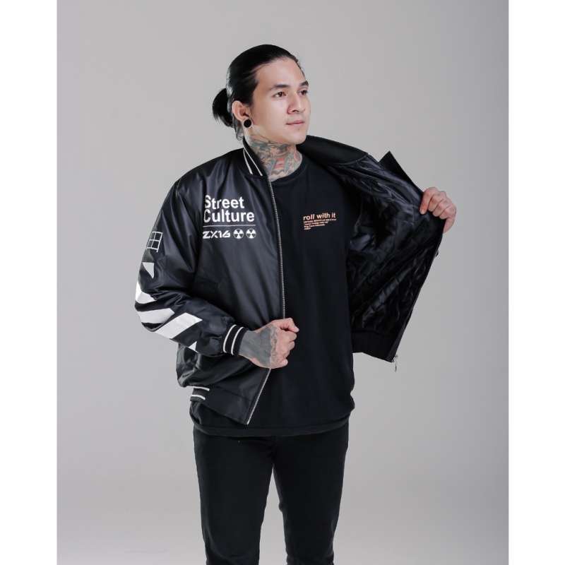 Jual Jaket Pria Bomber Varsity Jacket Street Culture Original Distro ...