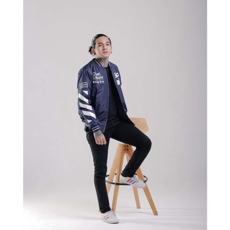 Jual Jaket Pria Bomber Varsity Jacket Street Culture Original Distro ...