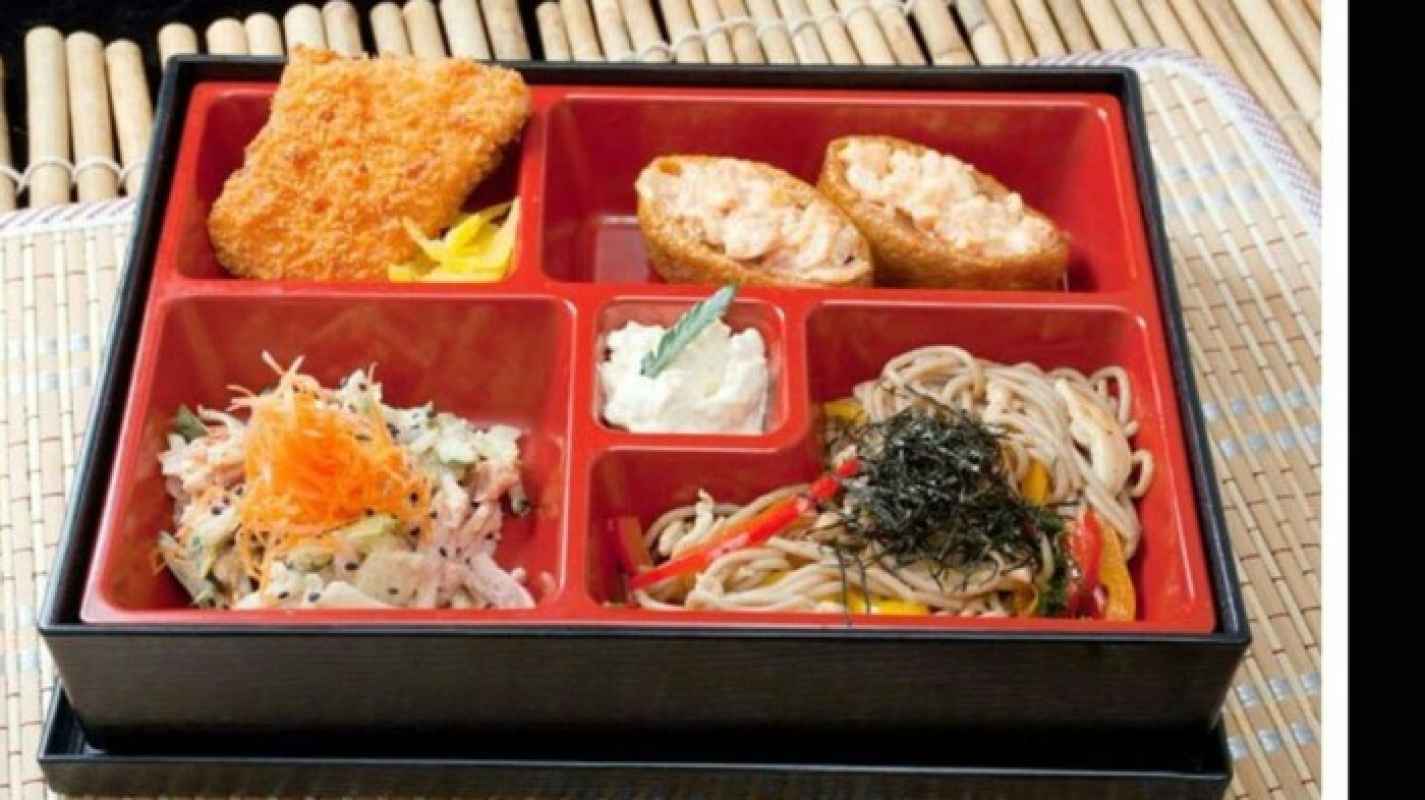 Jual Bento Box Model Japan Di Seller Crown - Cengkareng Timur, Kota ...