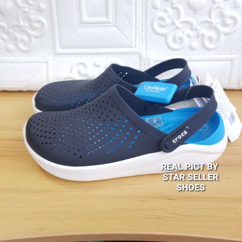 Jual Sendal Crocs Asli 🏷️ Original, Model Terlengkap, & Harga Murah ...