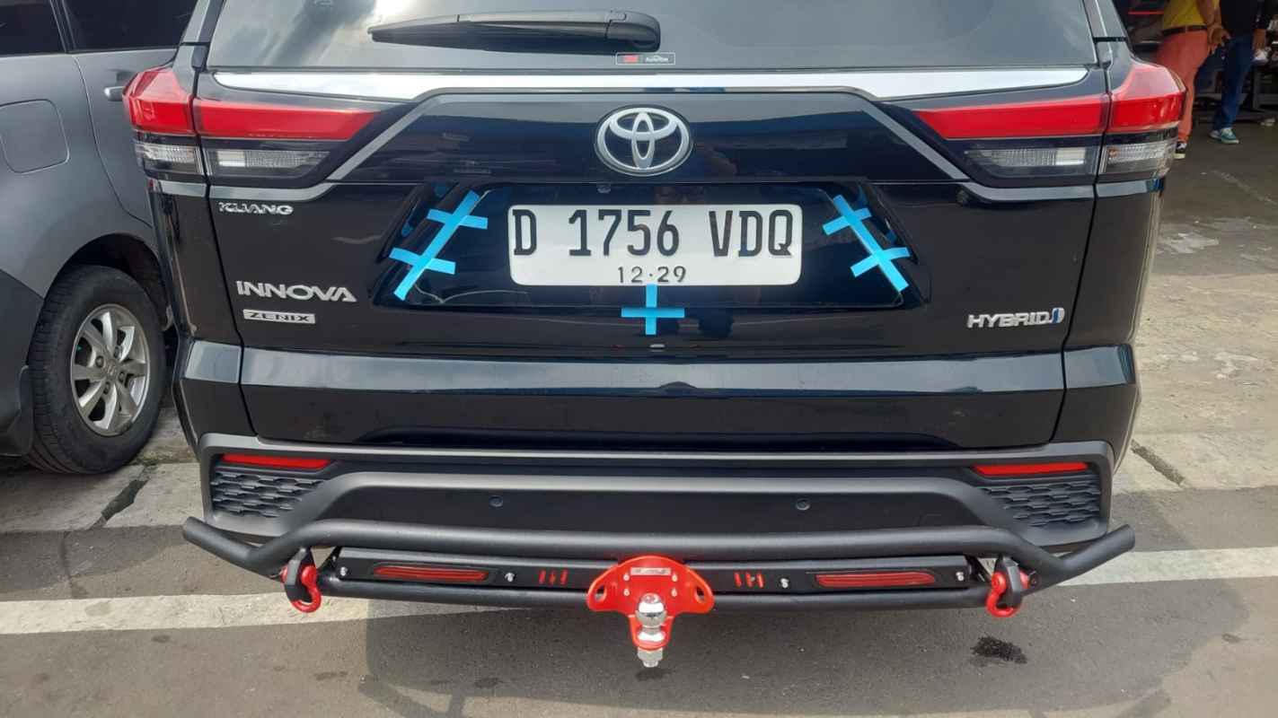 Harga Pintu Belakang Toyota Zenix 💯 Terbaru, Spesifikasi, & Kredit Juni ...