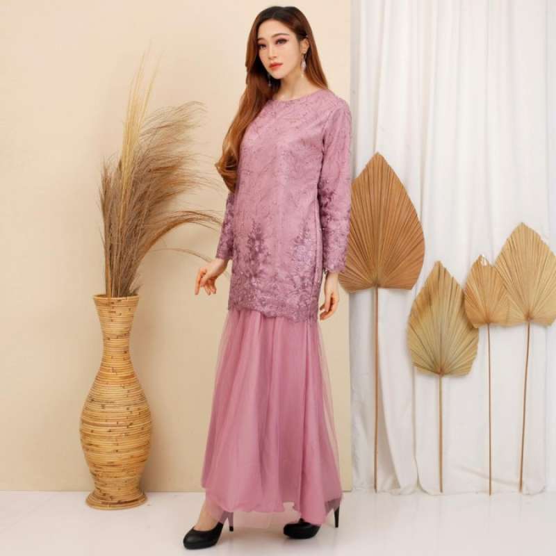 Jual Gamis Brukat Brokat Muslim Syari Tile Duyung Pesta Lebaran Wisuda di Seller Kumala Shop ...