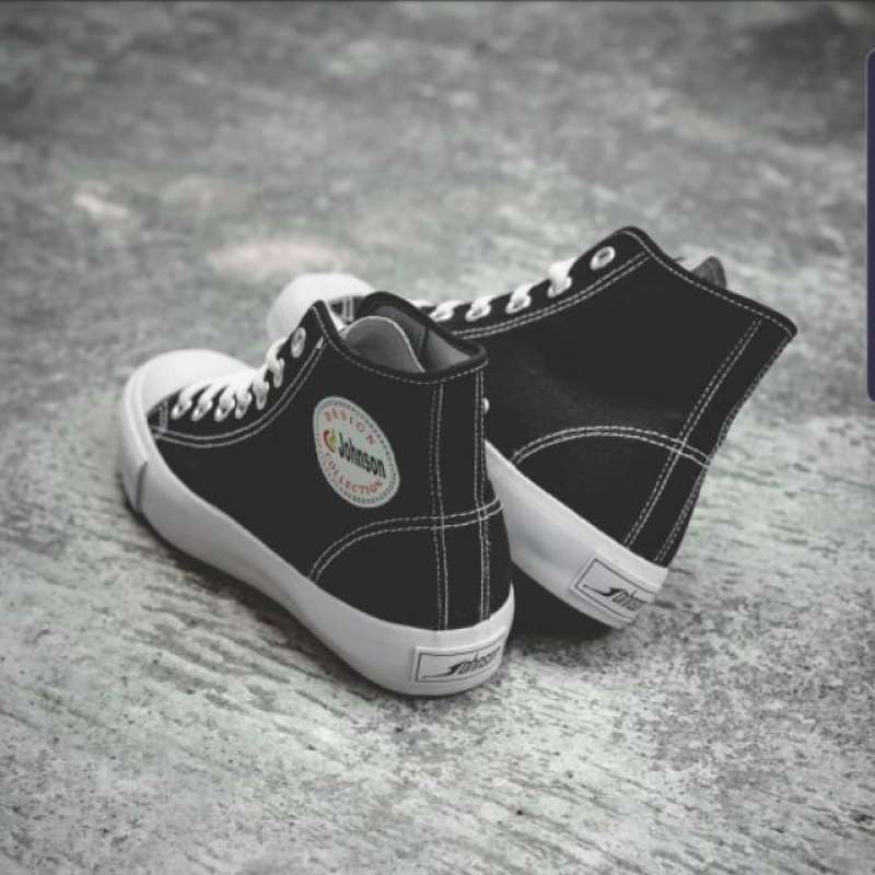 Jual Sepatu Sneakers - Johnson Basic Colour Highcut (hc) Black Grey ...
